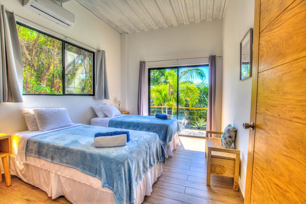 Rooms - One Wave Surf House